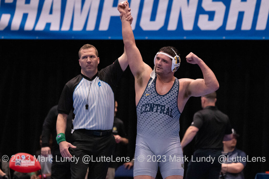 Streck Named Regional Wrester of Year - Owrestle