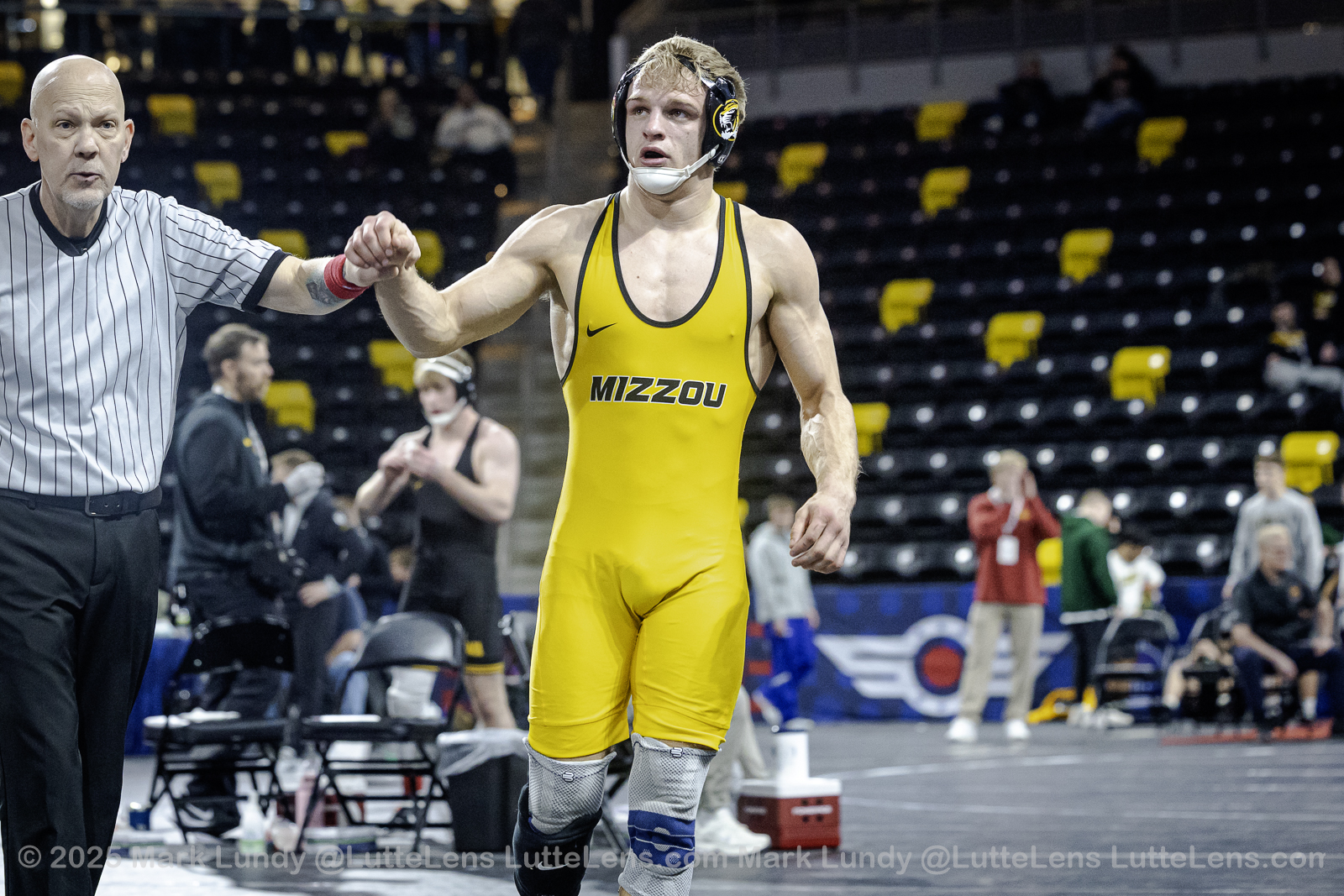 Familiar Faces, Different Singlets: Robideau vs. Travis Highlights ...